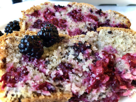 Wild Berry Cake - French cuisine made simple