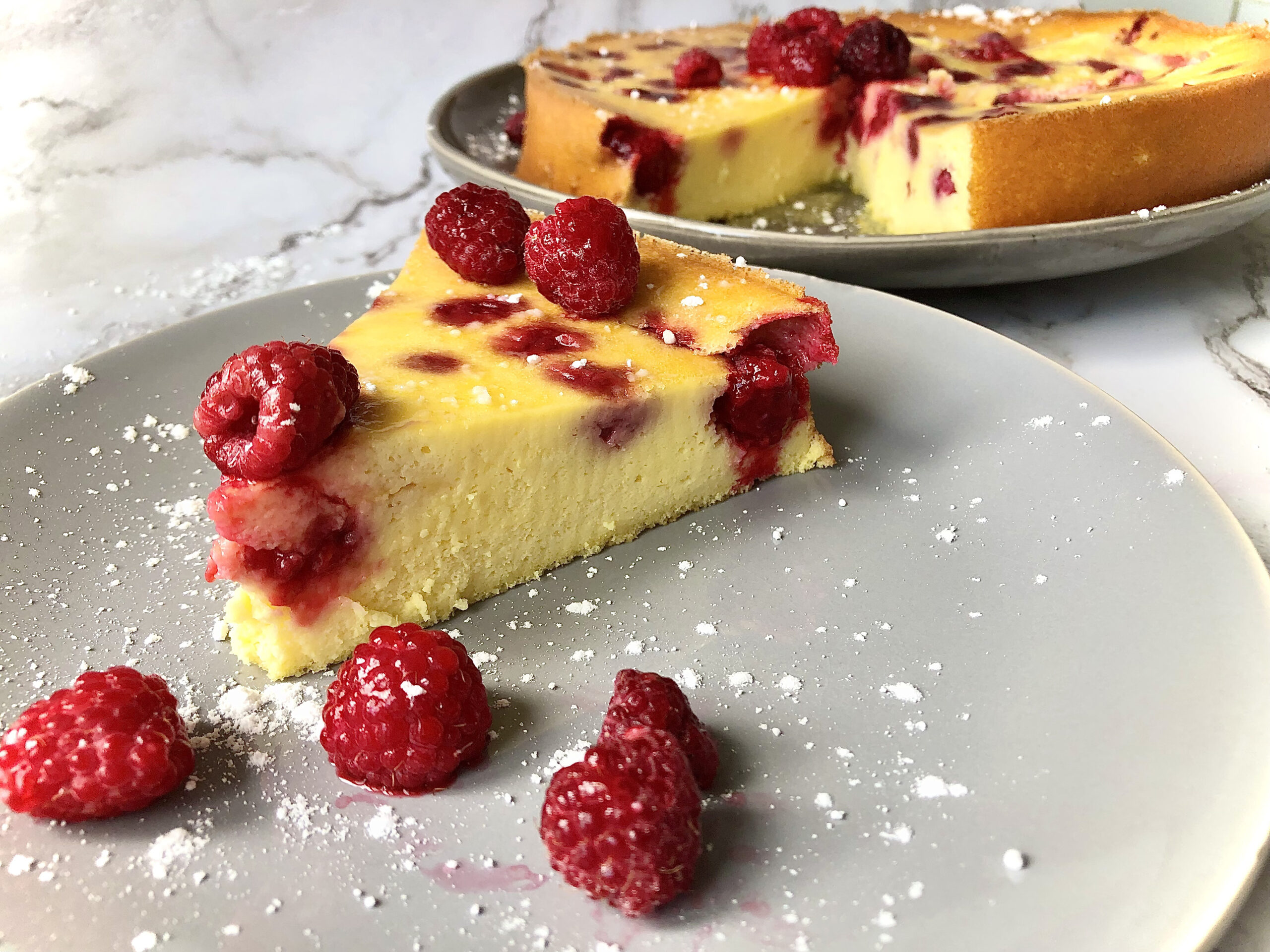 French Raspberry Yogurt Cake - French cuisine made simple